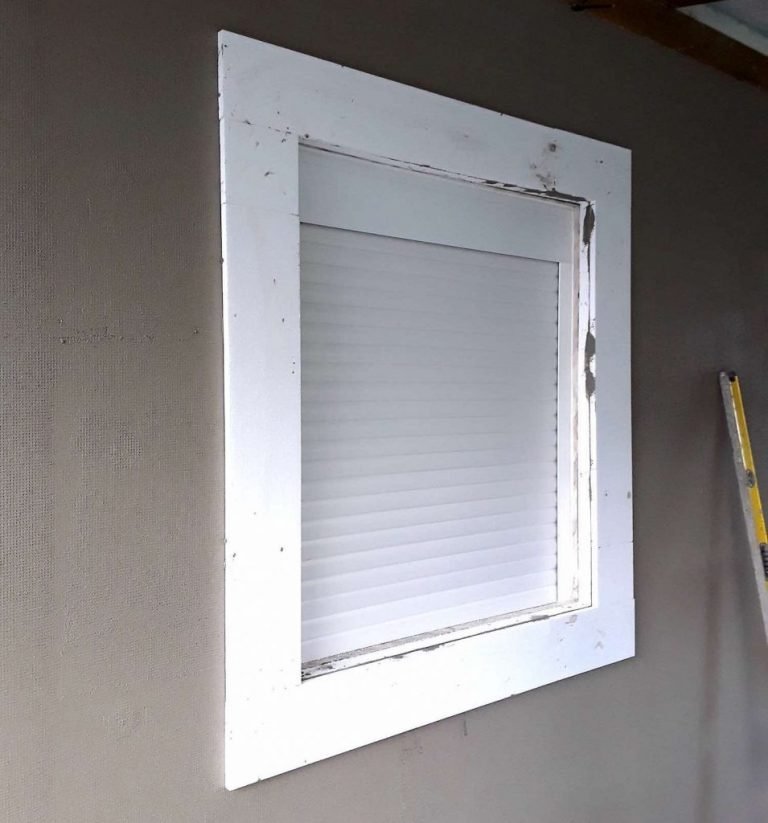 Aplicação de Capoto em casa na Venda do Pinheiro