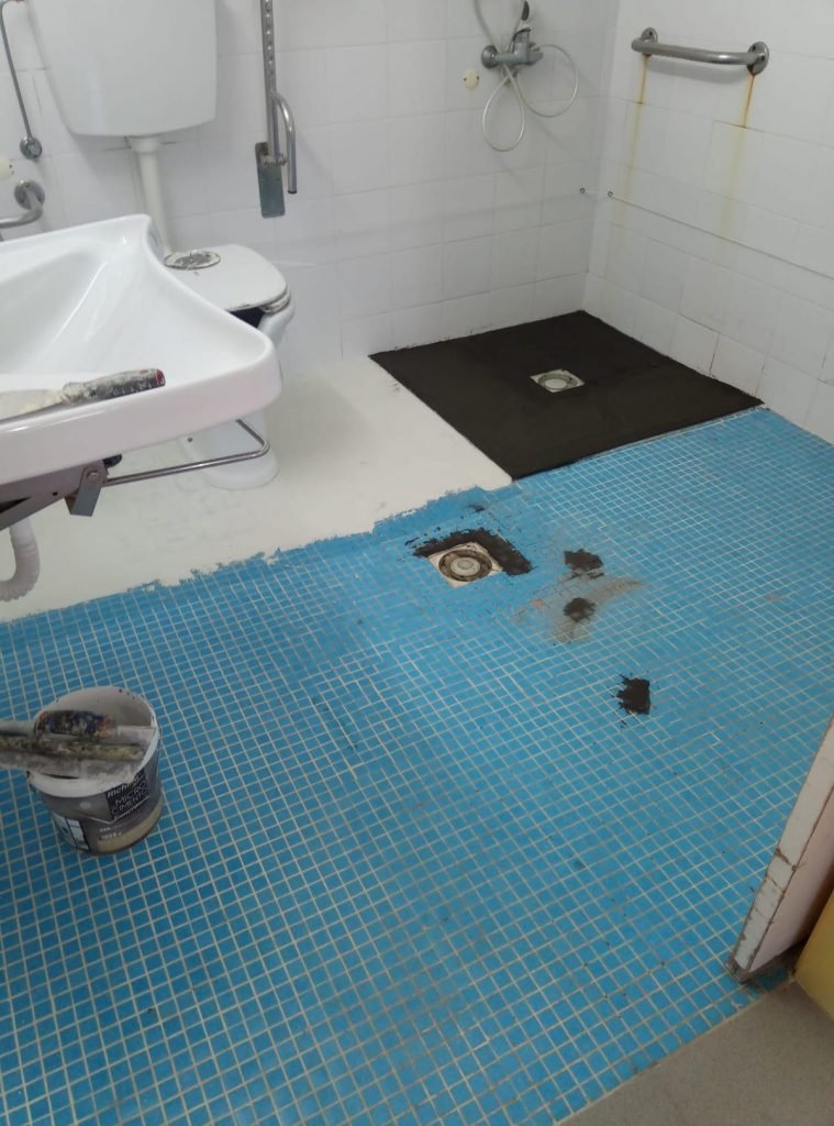 Aplicação de Microcimento em Casa de Banho