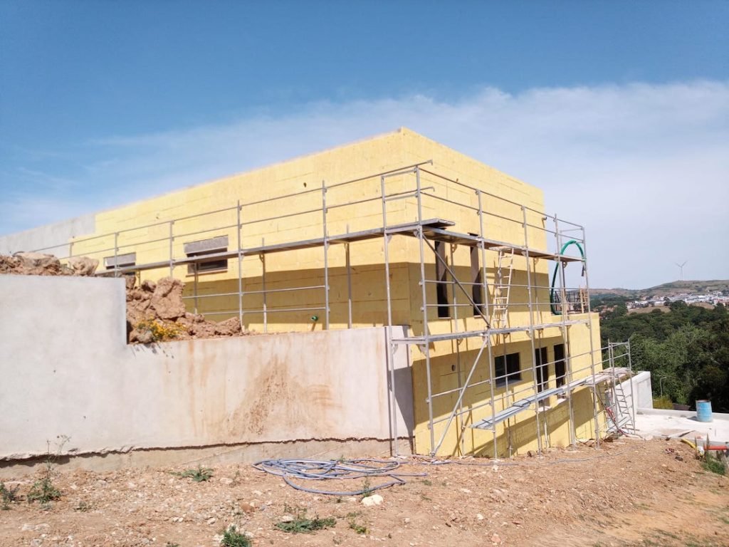 Aplicação de Capoto em moradia no Gradil - Mafra